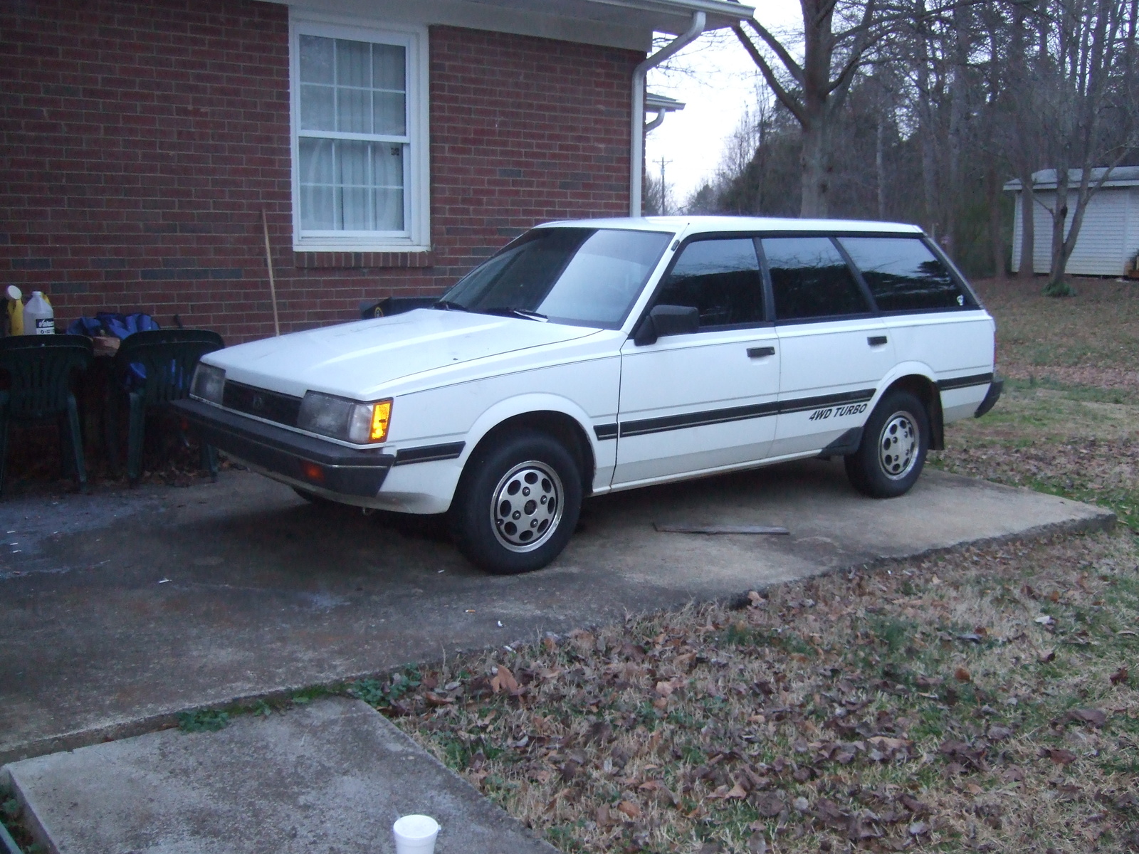 Subaru Leone technical specifications and fuel economy